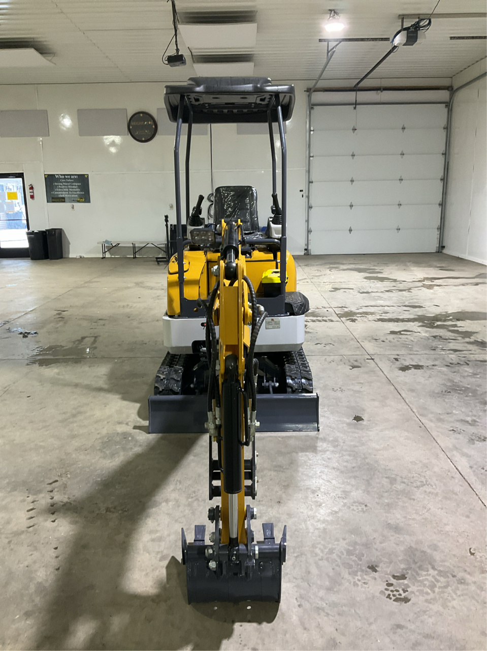 #1577 - IRE20 Mini Excavator with Kubota Engine* (#18344380)