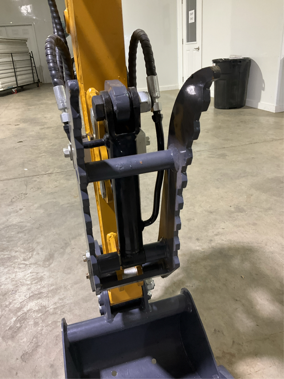 #1577 - IRE20 Mini Excavator with Kubota Engine* (#18344380)