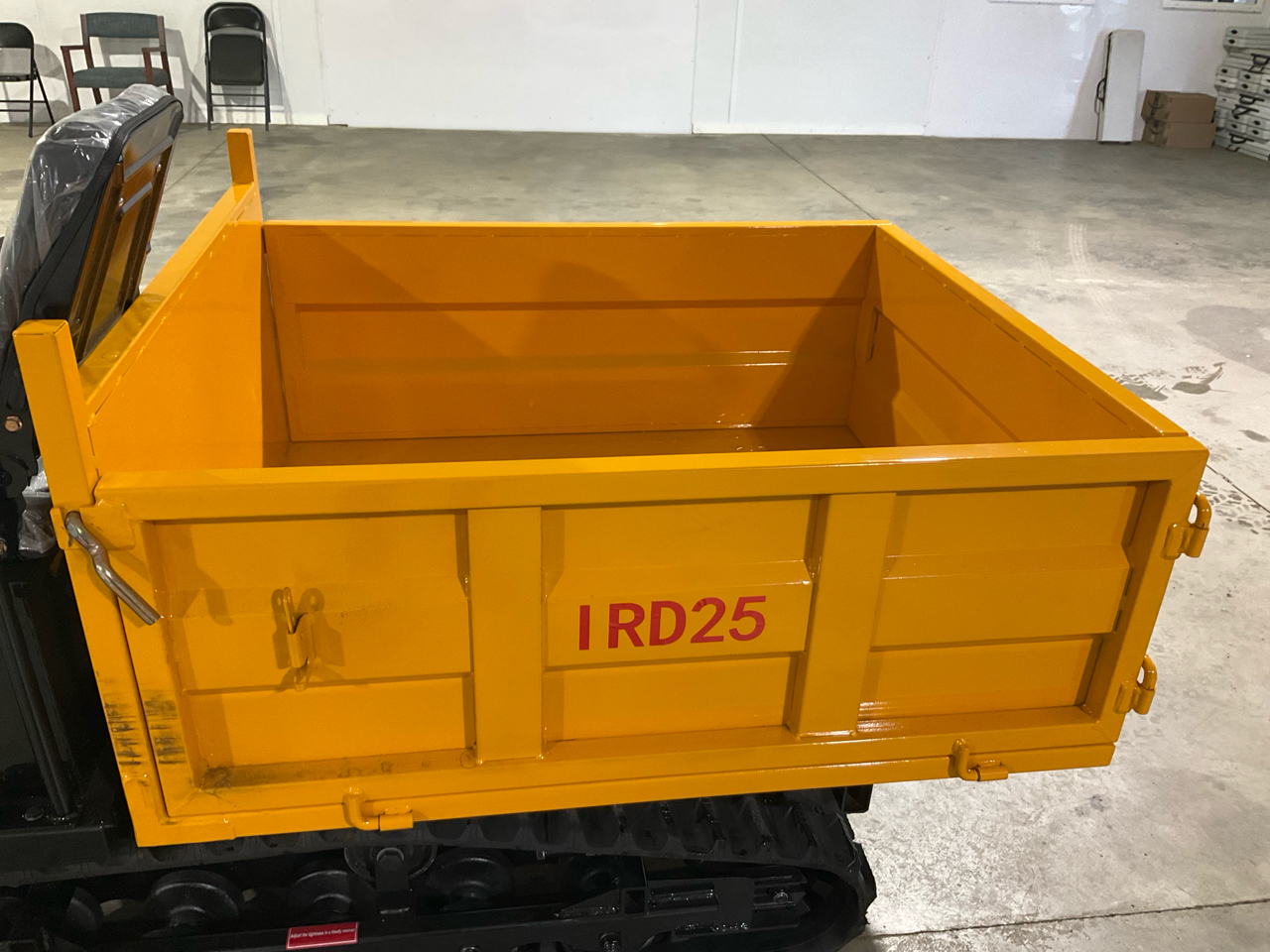 #2519 - IRD25 Crawler Dumper with Seat (#18344385)