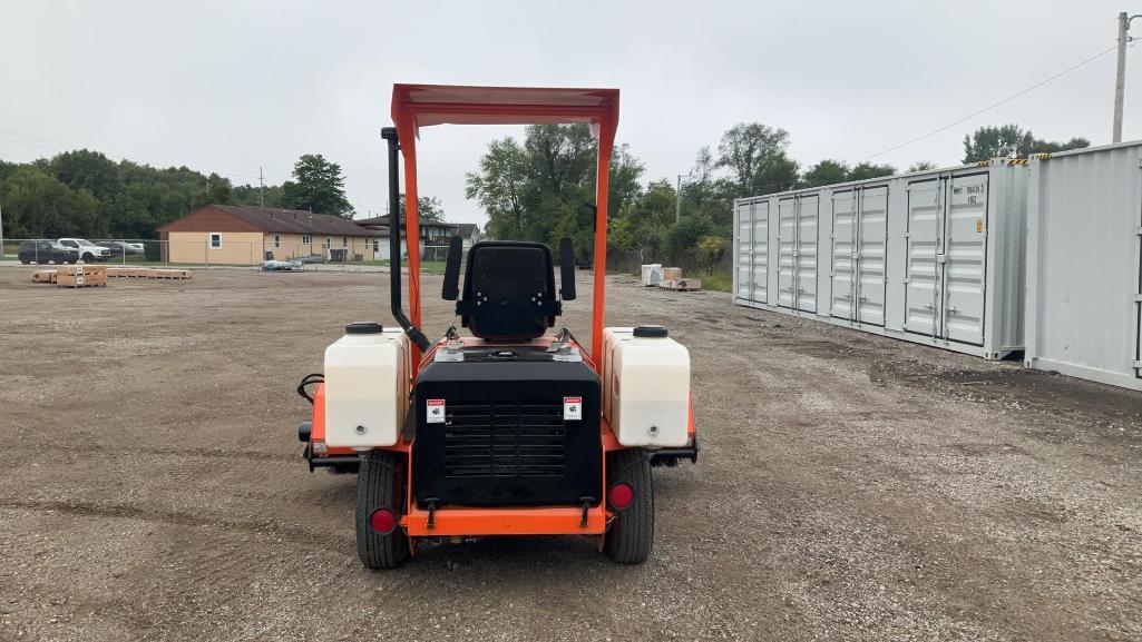 #1665 - 2015 Laymor Sweep Master 300 Parking Lot Sweeper (#21227078)