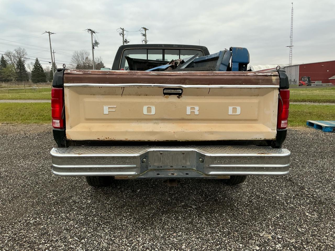#2051 - 1982 Ford F250 Truck* (#22318099)